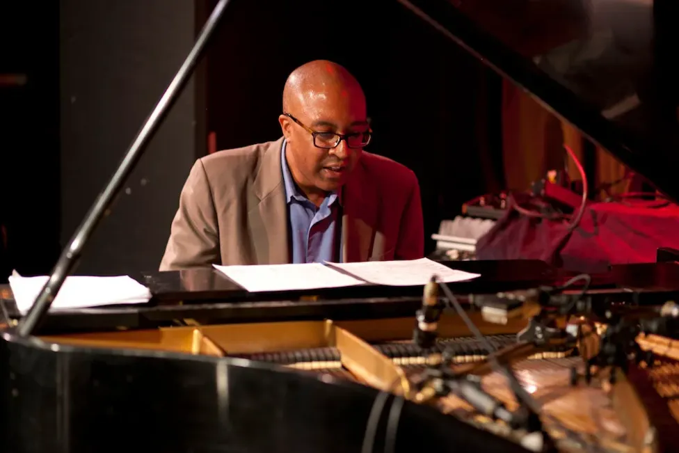 Jazz Crawl featuring the Xavier Davis New York Quartet | Detroit ...